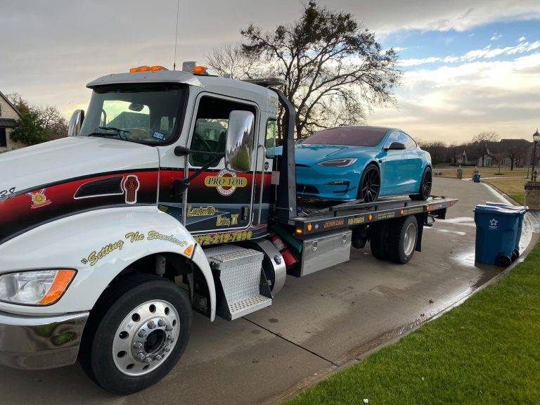 24/7 Towing & Roadside Assistance | Lewisville, TX | Pro Tow Wrecker ...