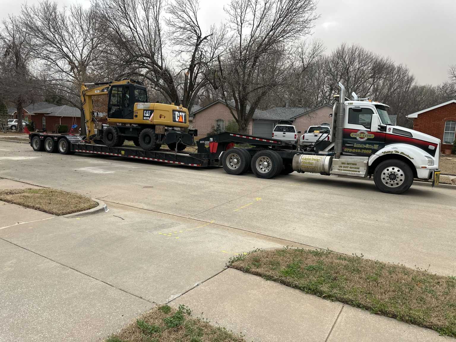 24/7 Heavy Duty Towing & Roadside Assistance | Lewisville, TX | Pro Tow ...