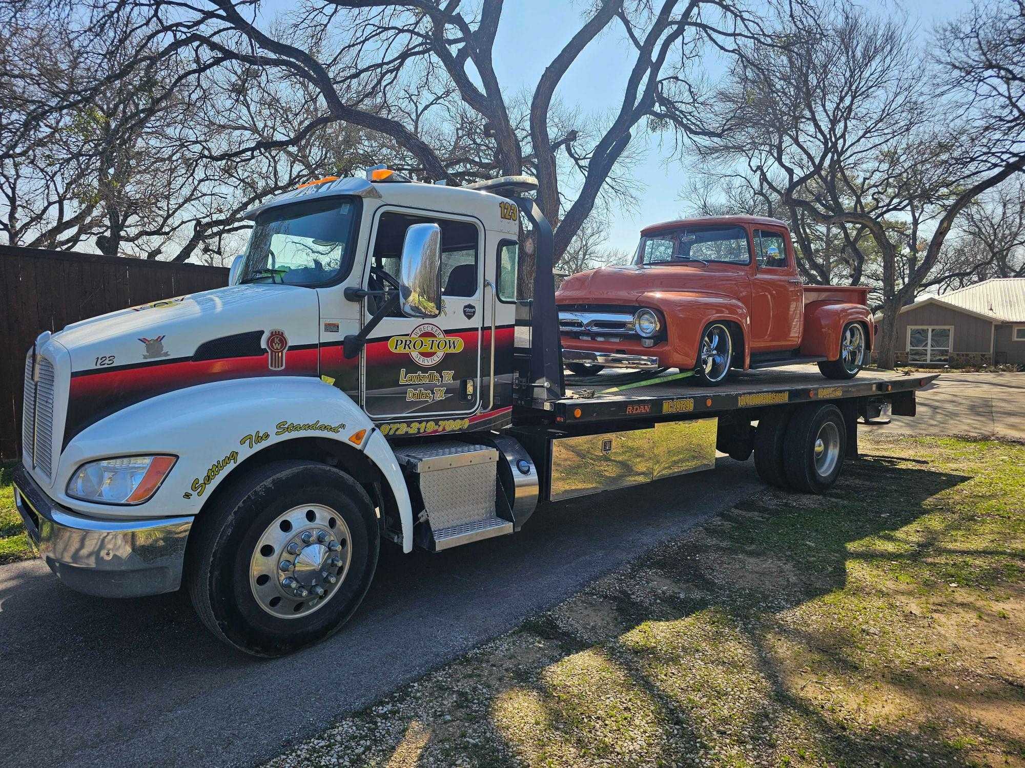24/7 Towing & Roadside Assistance | Lewisville, TX | Pro Tow Wrecker ...